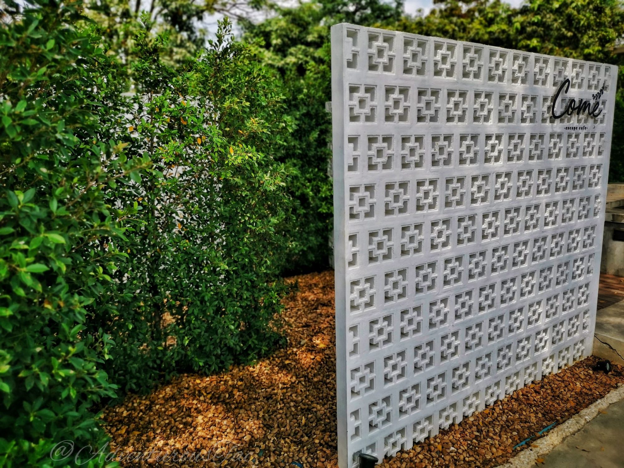 【COME escape cafe】これぞ隠れ家！ガーデンが素敵なおしゃれカフェ | Asian Traveller from バンコク